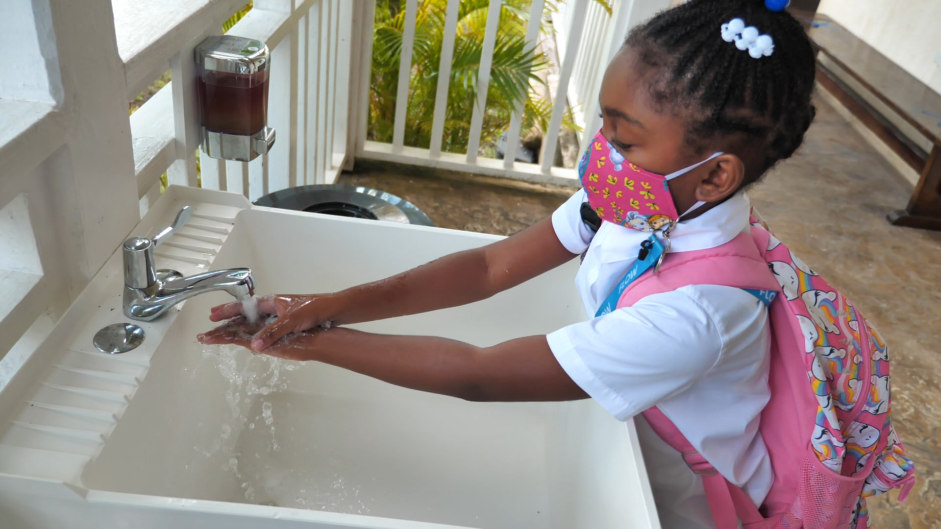 Calvin Ayre Foundation Increases Scholarship Funding for Students ...