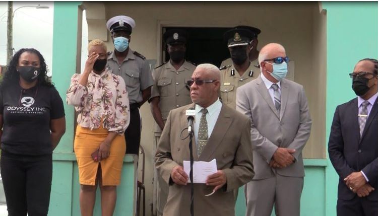 Government Senators provide support to Grays Farm Police Station ...