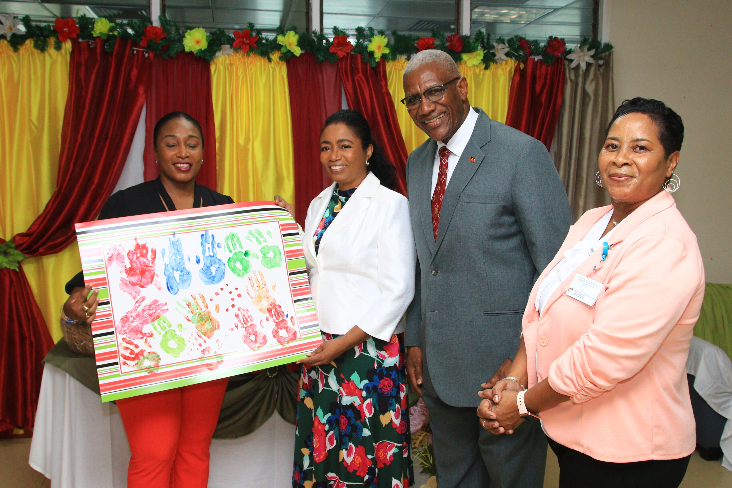 Sir Rodney and Lady Williams spread Christmas cheer - Antigua News Room