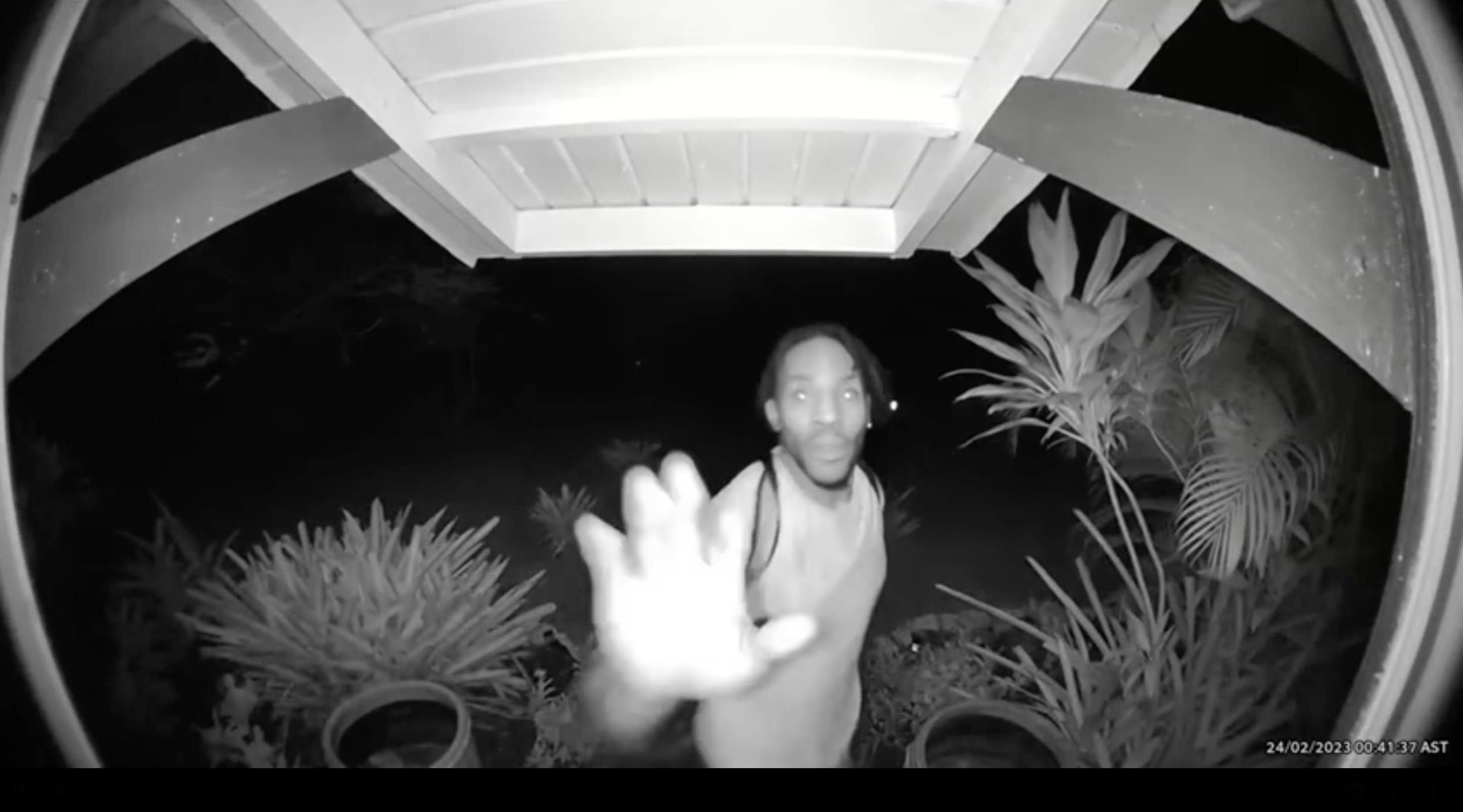 VIDEO: Family seeks help in identifying man who disabled security ...