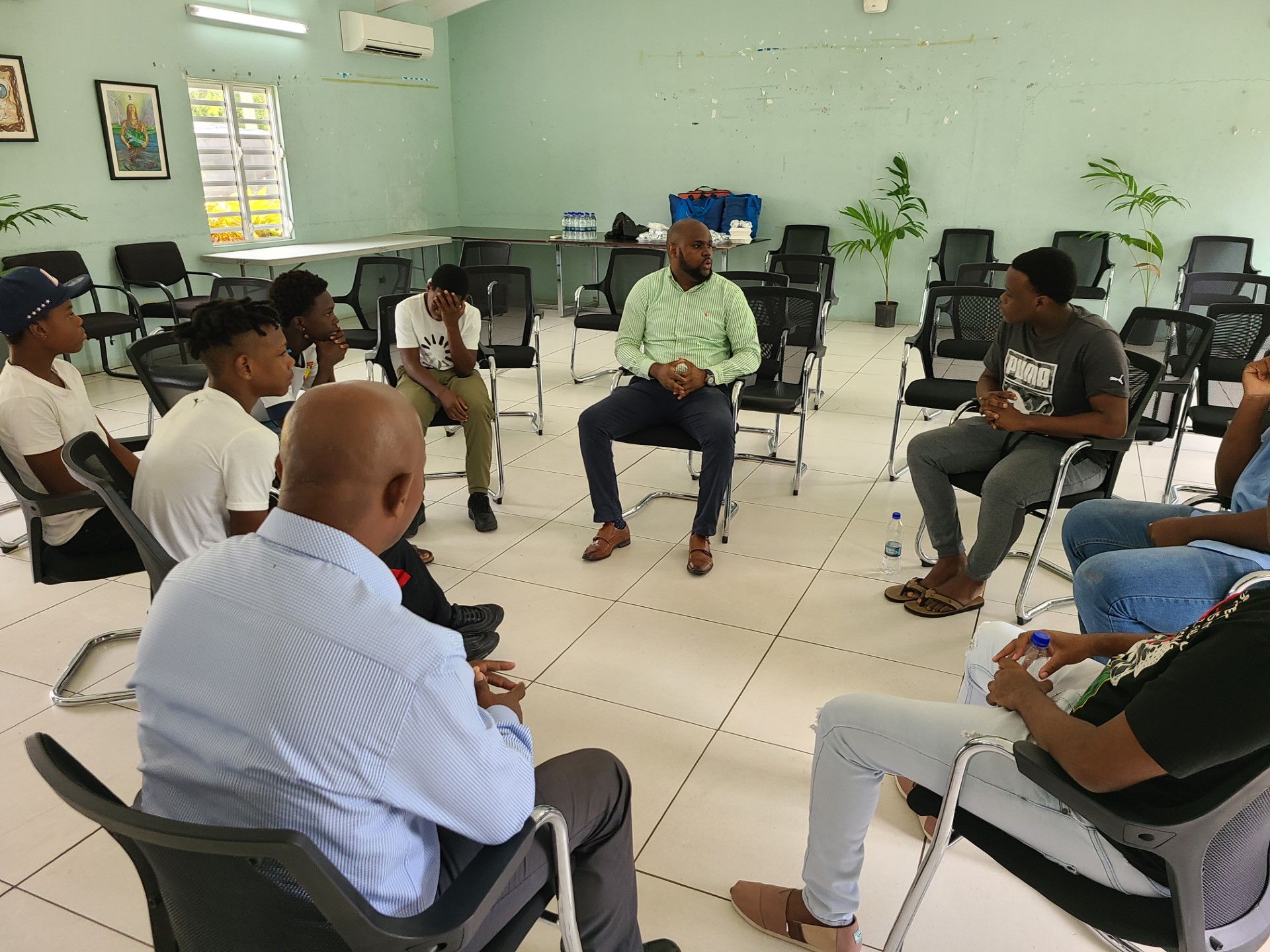 Antigua and Barbuda launches mentorship programme for boys - Antigua ...